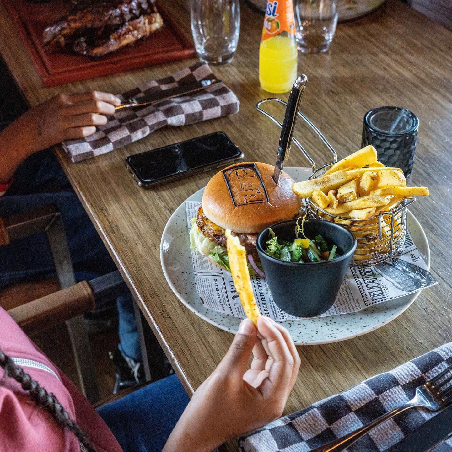 Chef's! Food & Drinks | Restaurant Groningen | Reserveer Nu